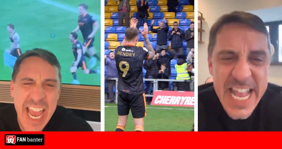 Gary Neville screams in delight as Salford score in 95th and 96th ...