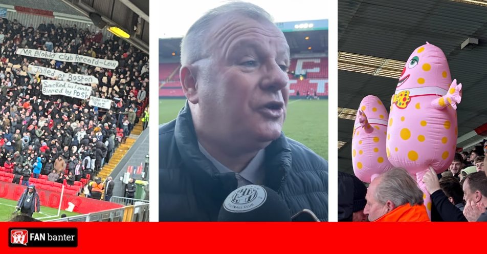 Lincoln fans mock Stevenage manager Steve Evans with message on banner ...